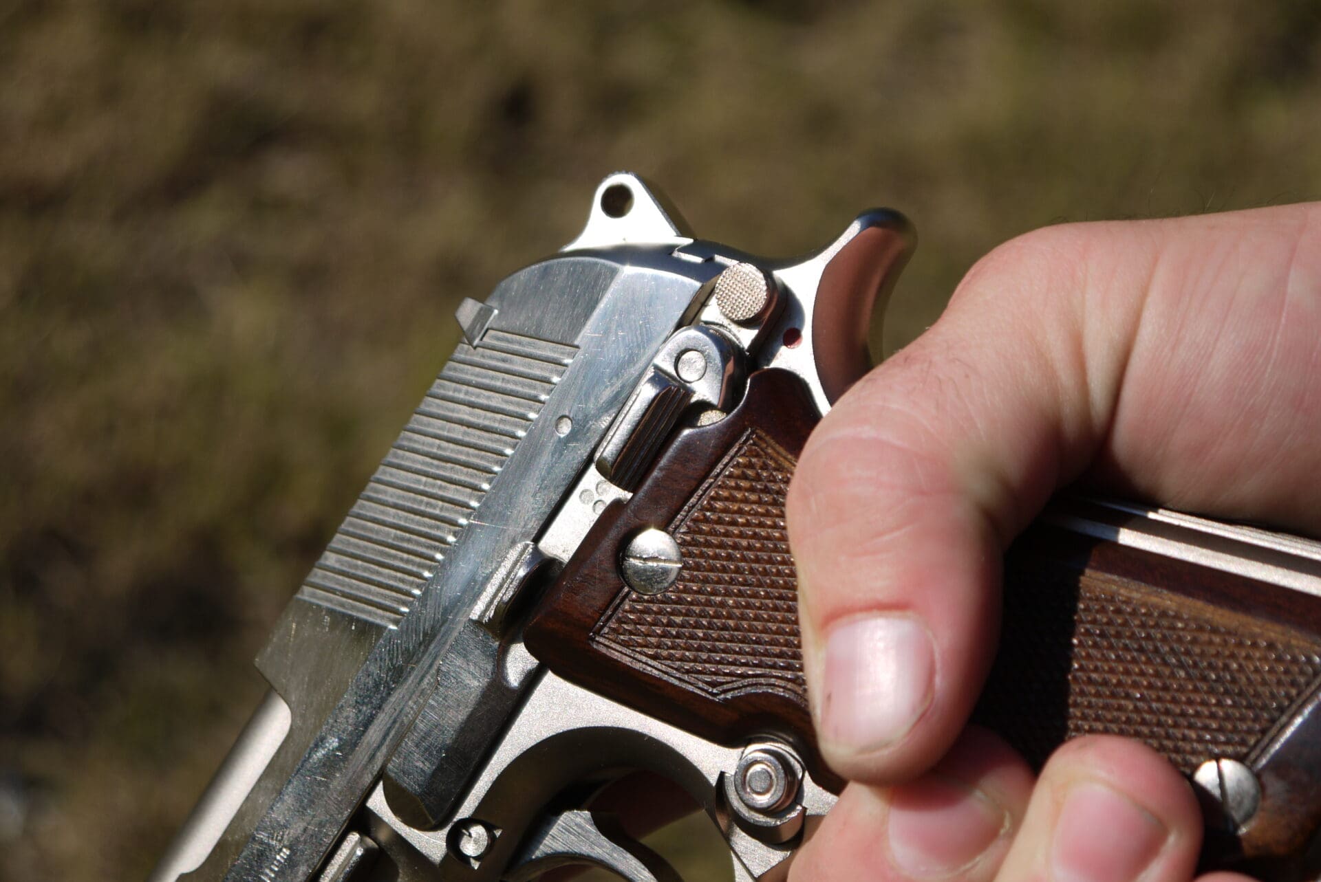 Gun Review: Beretta 93R "Raffica" - The Truth About Guns