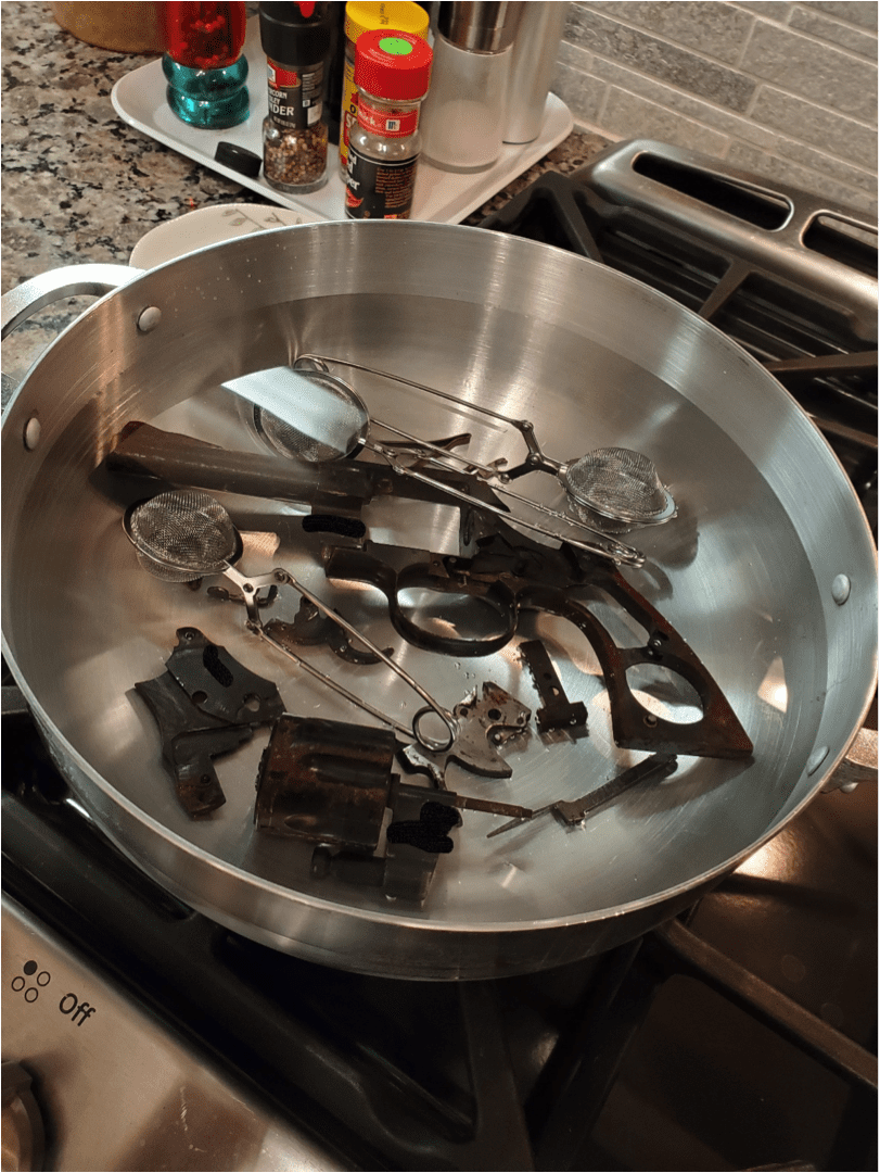 Cooking 'Colt Gunbo' or How to Clean Up a Rusty 1950s Vintage Revolver ...